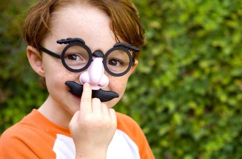 How do boogers form?